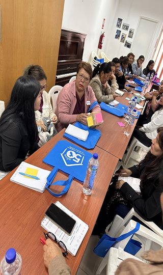 Taller “Mamás Monitoras” busca que nuevas cuidadoras SOS desarrollen su ...